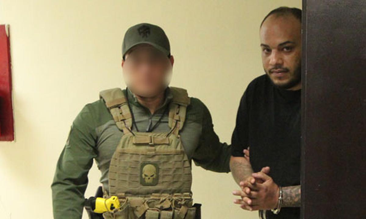 Policía arresta a uno de los más buscado de la región de Arecibo ...