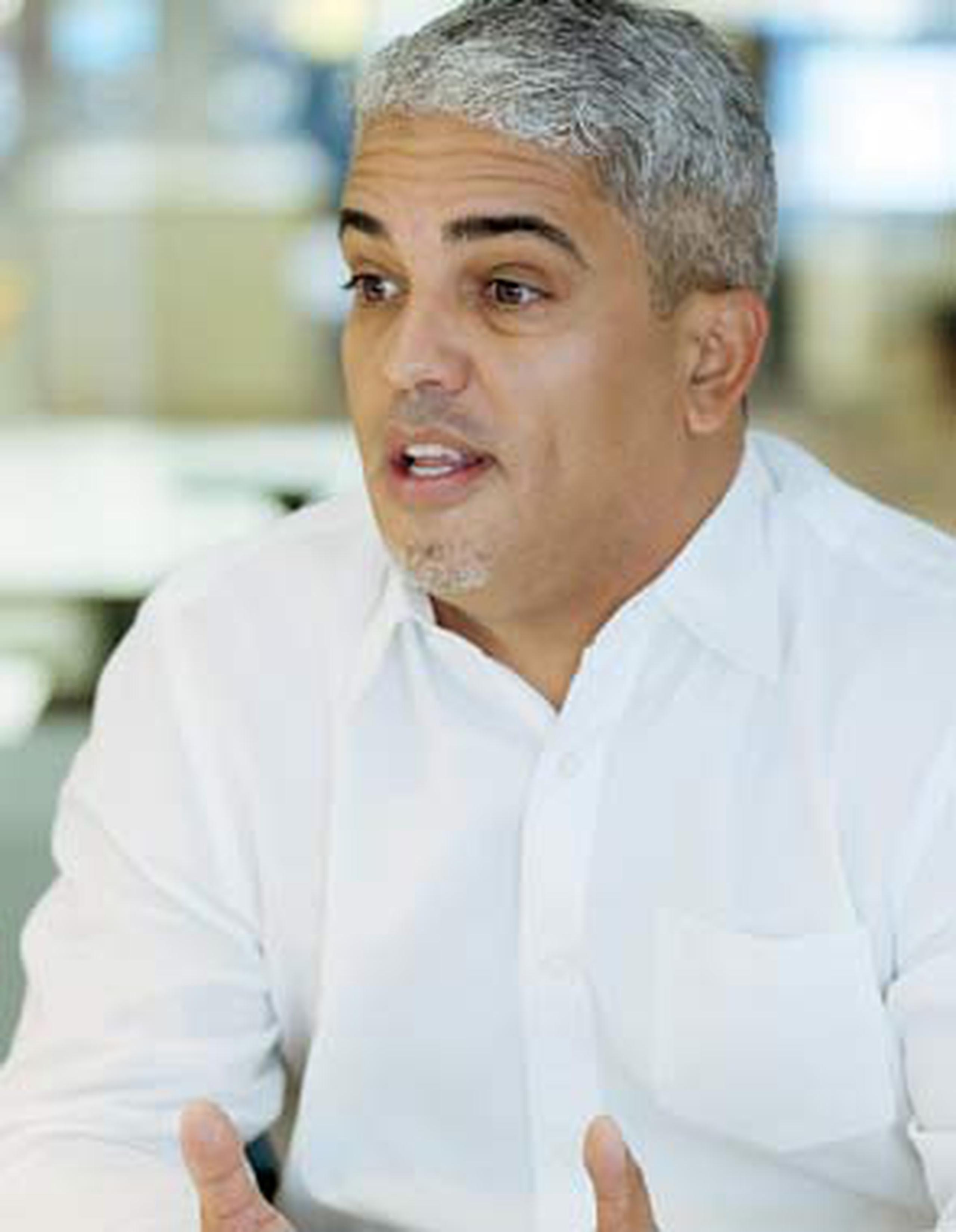 Demanda a la CEE, pero tuvo su virazón - Primera Hora