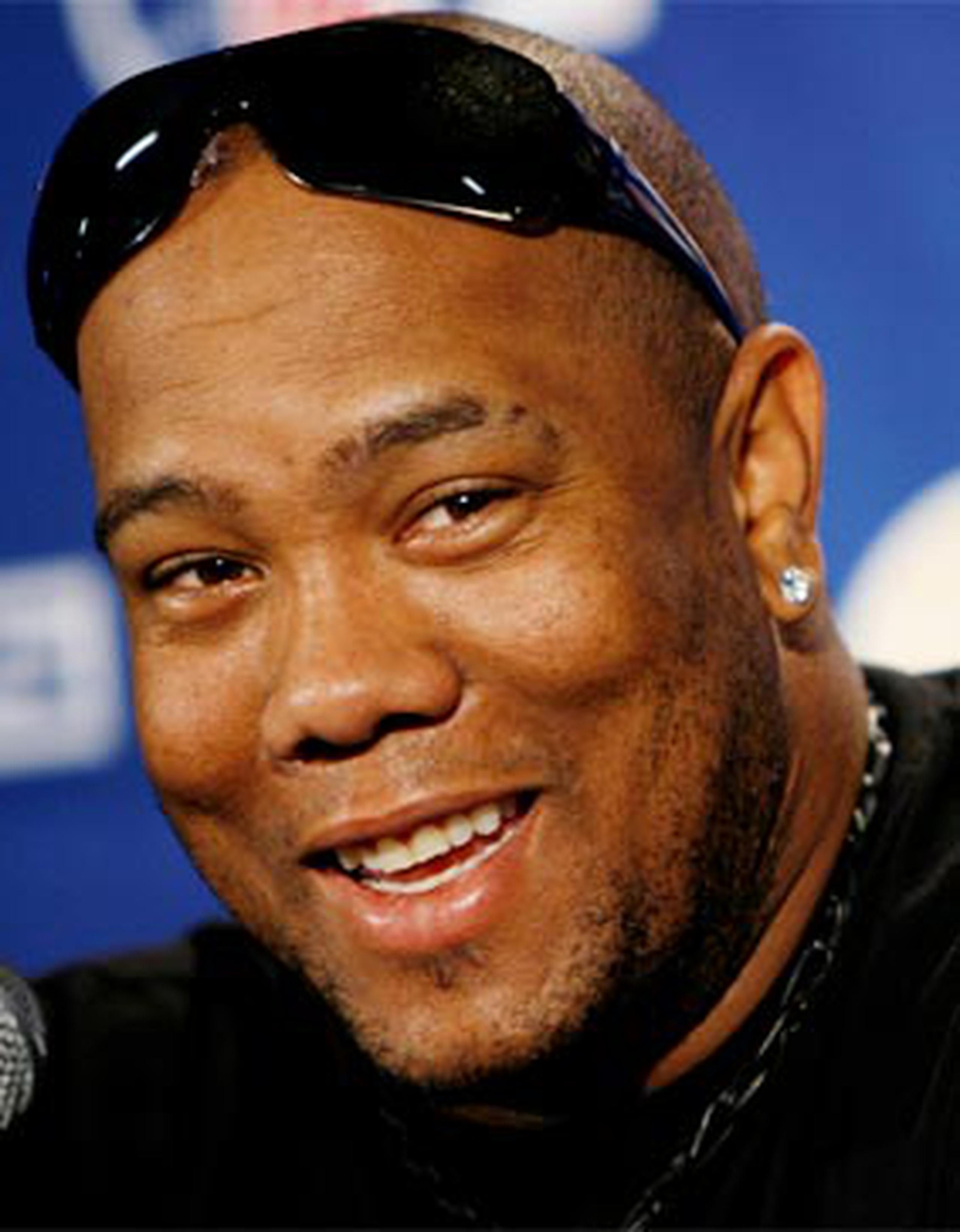 Pelotero Liván Hernández era panita de Angelo Millones - Primera Hora