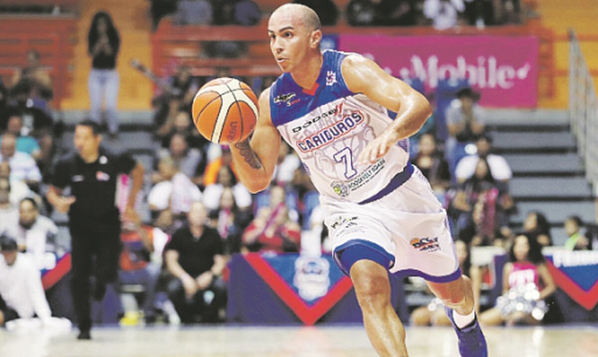 Carlos Arroyo juega con la idea del retiro - Primera Hora