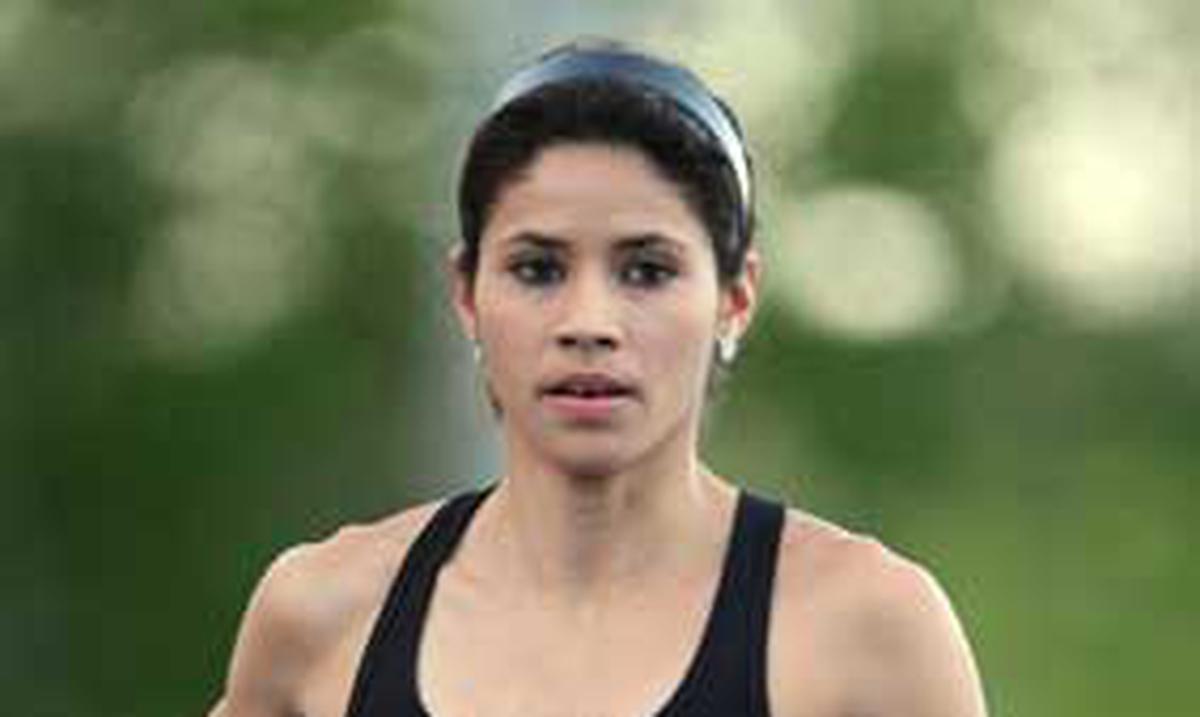 Beverly Ramos rompe marca nacional en evento de 3,000 metros con obstáculos - Primera Hora