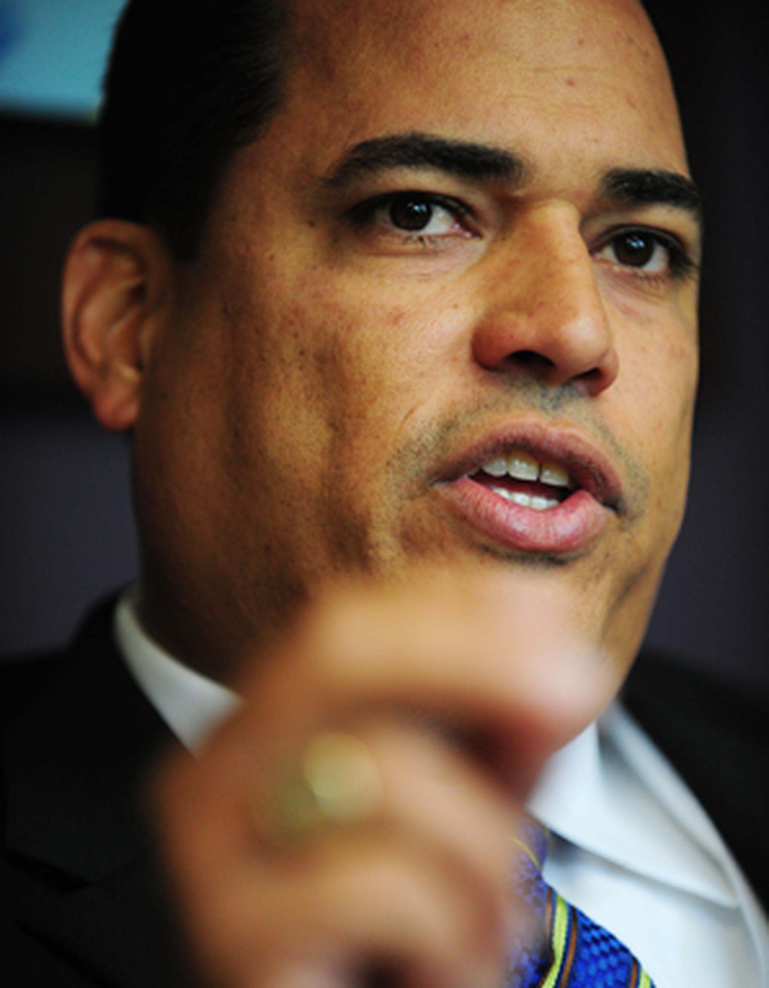 Carmelo Ríos votará a favor del secretario de Educación - Primera Hora