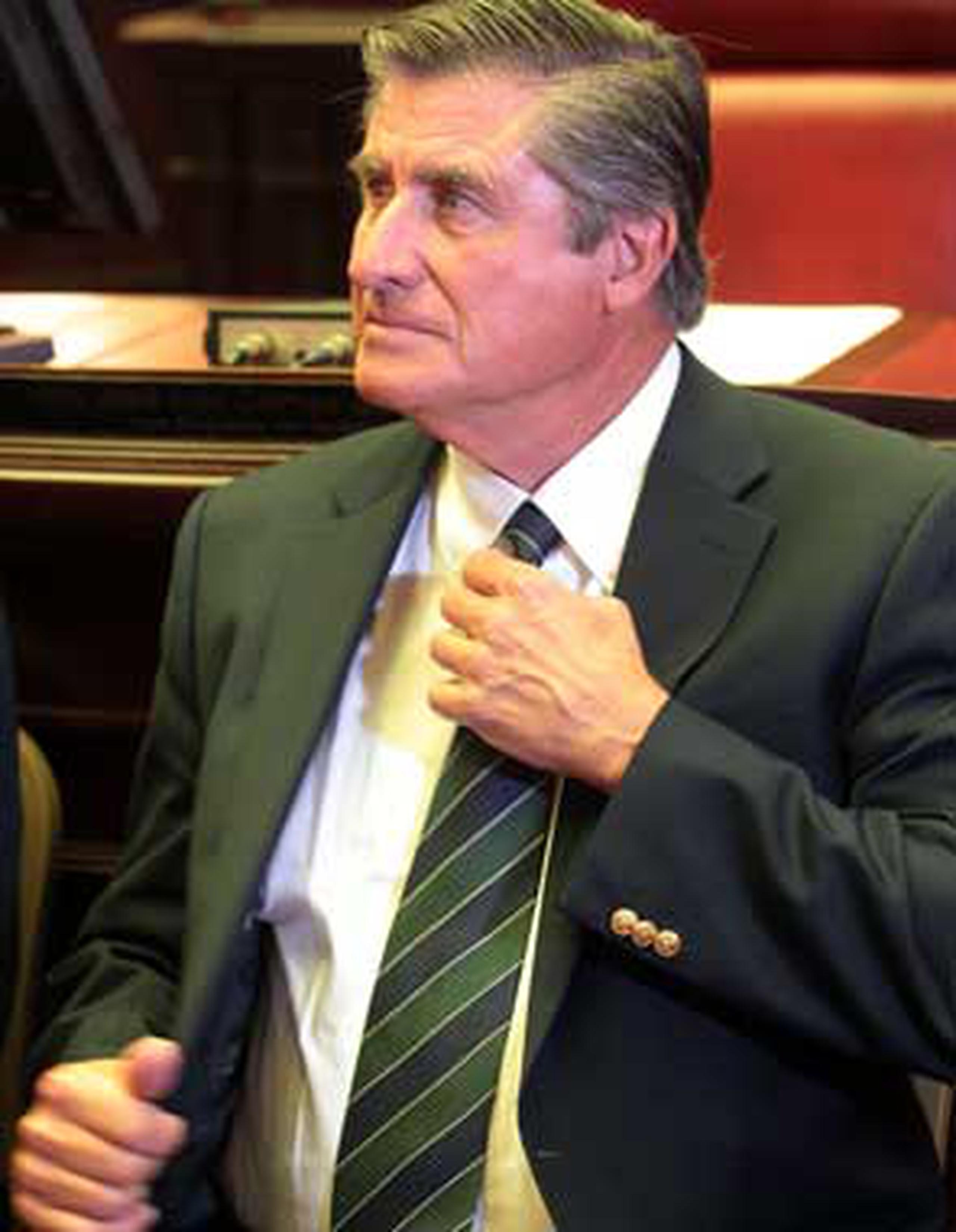 Charlie Pasarell recibe sortija del Salón de la Fama del Tenis ...