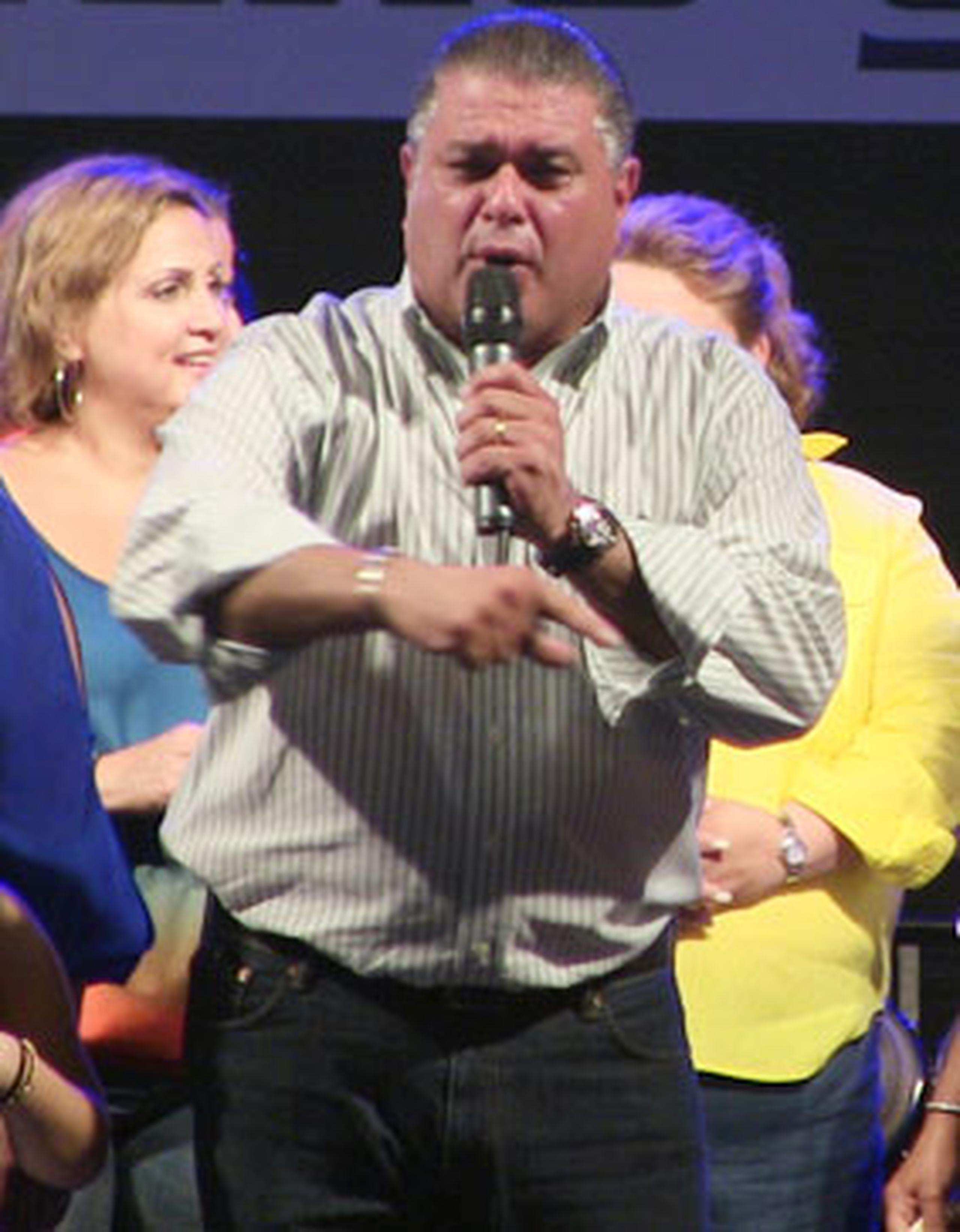 Santini celebra en Hato Rey su cierre de campaña - Primera Hora