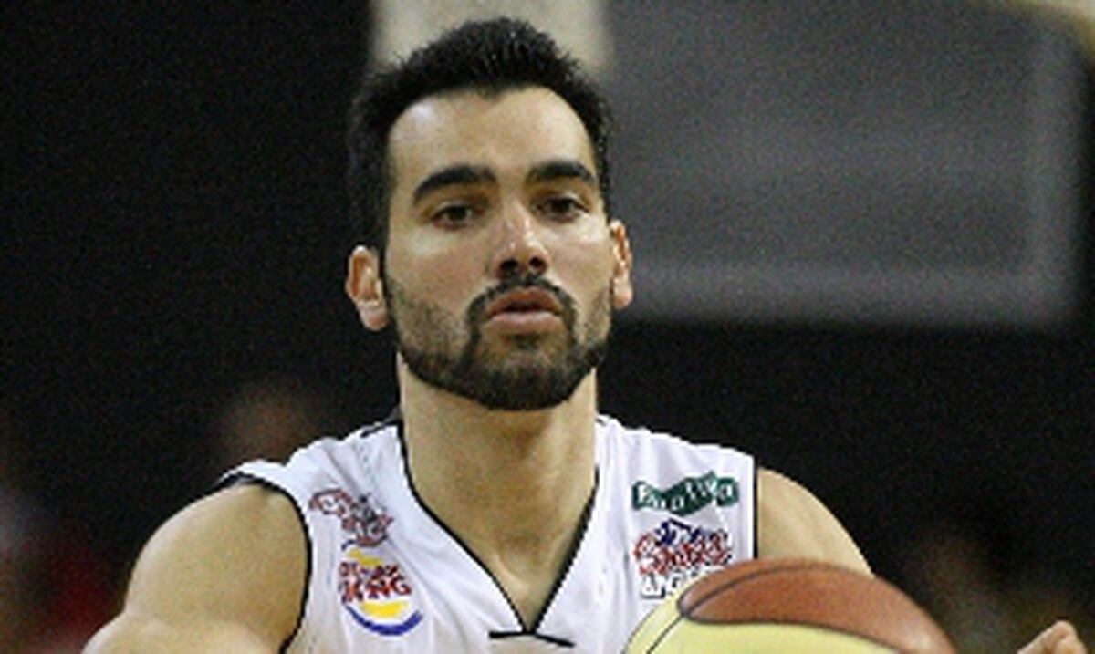 Andrés Rodríguez sigue de líder en España - Primera Hora