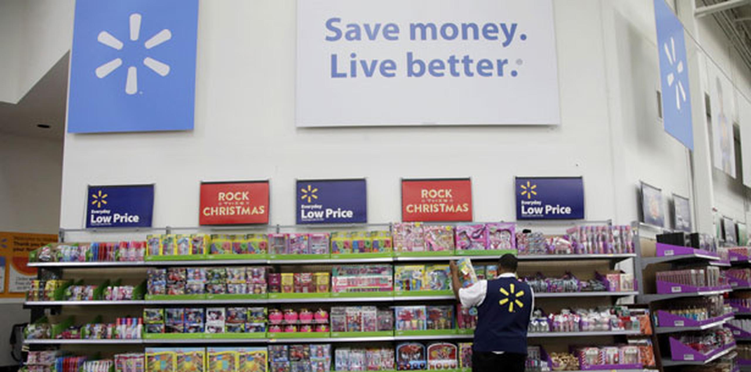 Walmart ayudará a sus empleados para que estudien en la universidad ...