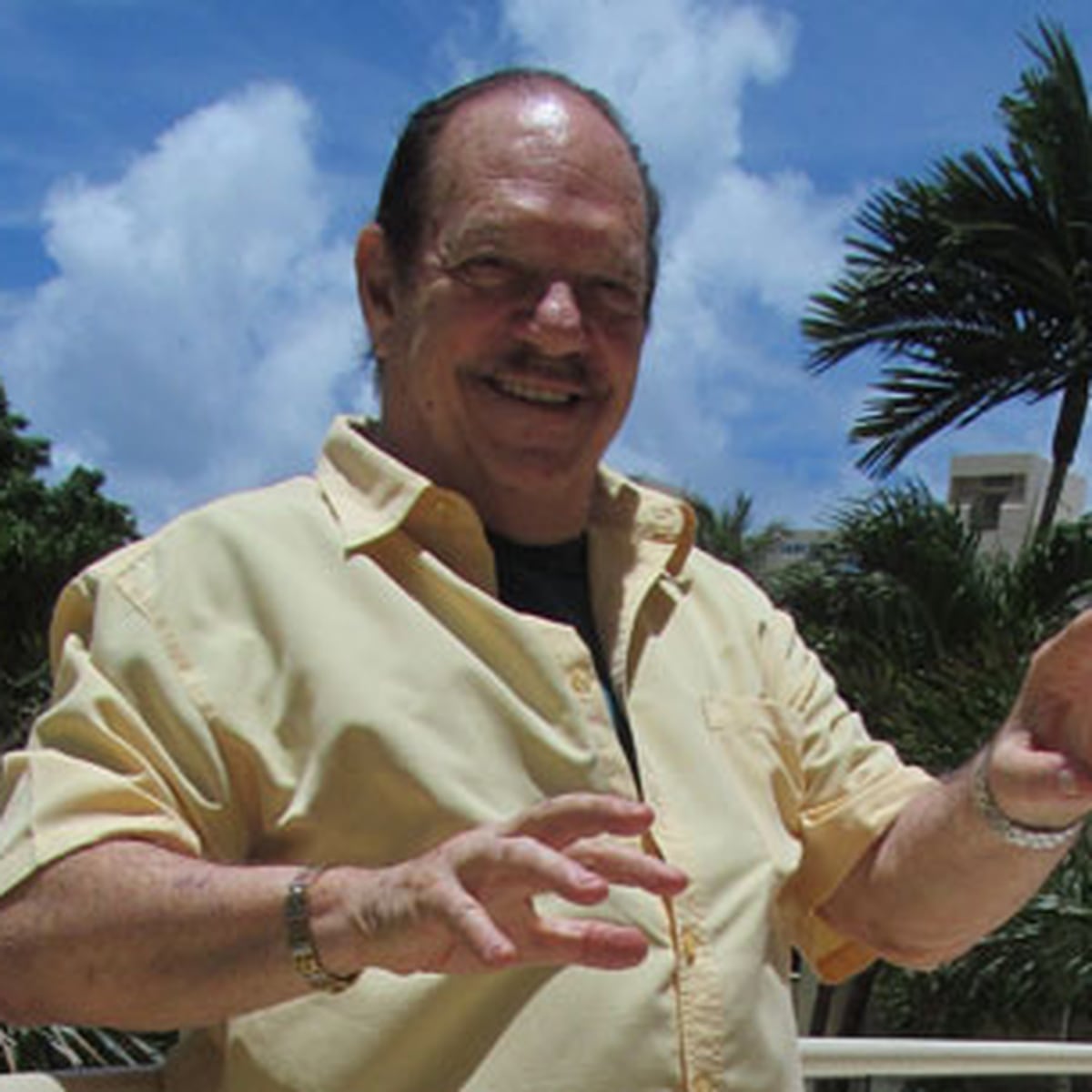La leyenda de la Fania Larry Harlow acepta el término de "salsa ...
