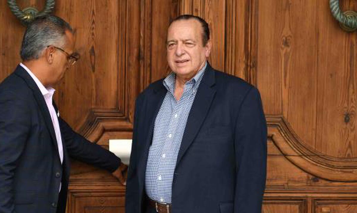 Jorge Raschke llega a La Fortaleza - Primera Hora