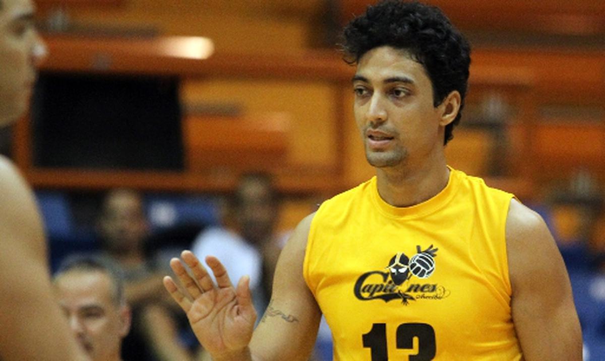 “Picky” Soto entre cancha y playa - Primera Hora