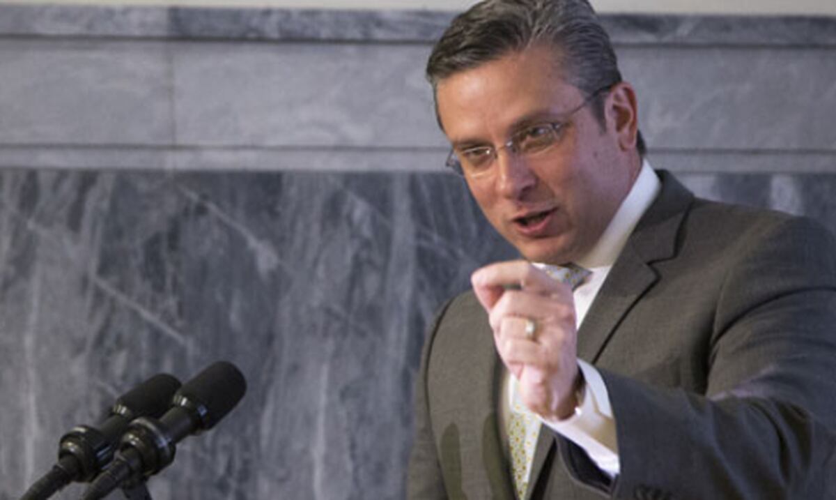 Rafael Román sigue a la cabeza de Educación - Primera Hora