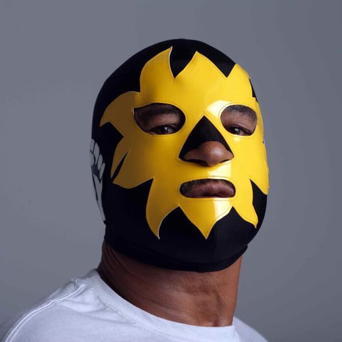 El Invader vuelve al ring - Primera Hora