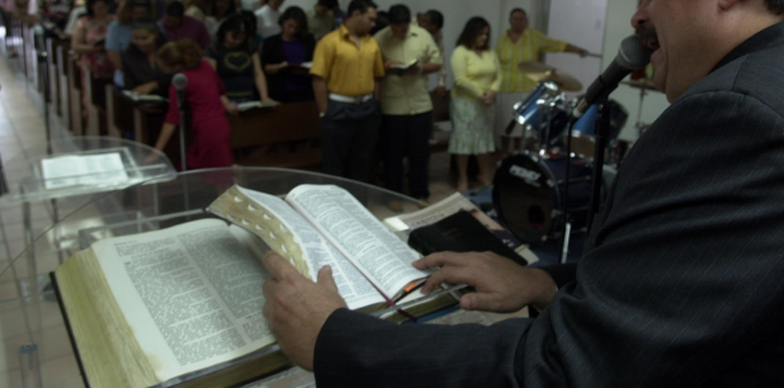 Predicador busca récord con el sermón más largo - Primera Hora