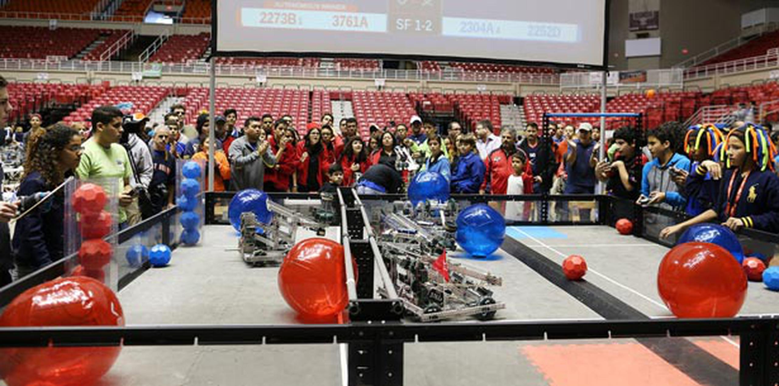 A prueba el conocimiento y trabajo en equipo en Campeonato de Robótica ...