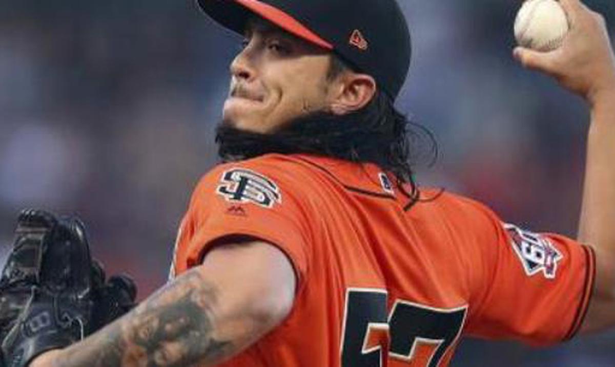 Dereck Rodríguez trabaja en la mecánica - Primera Hora