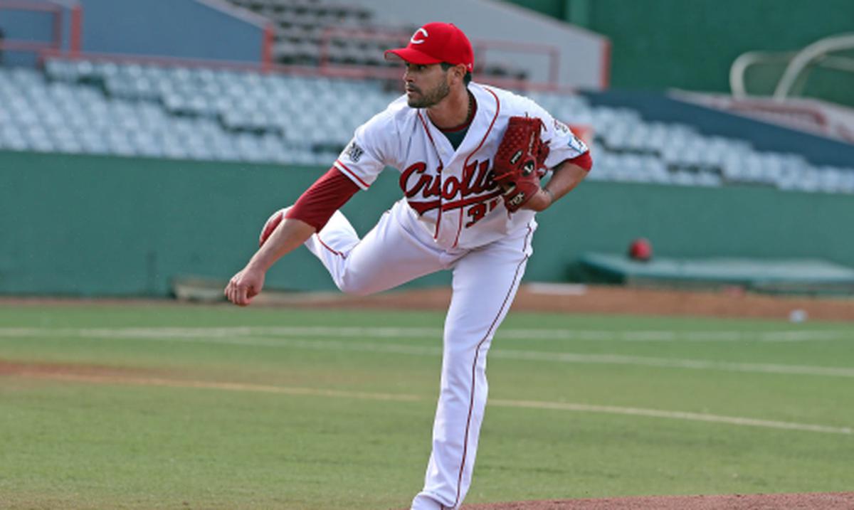 Joel Piñeiro volvió a lucir como en sus mejores días - Primera Hora