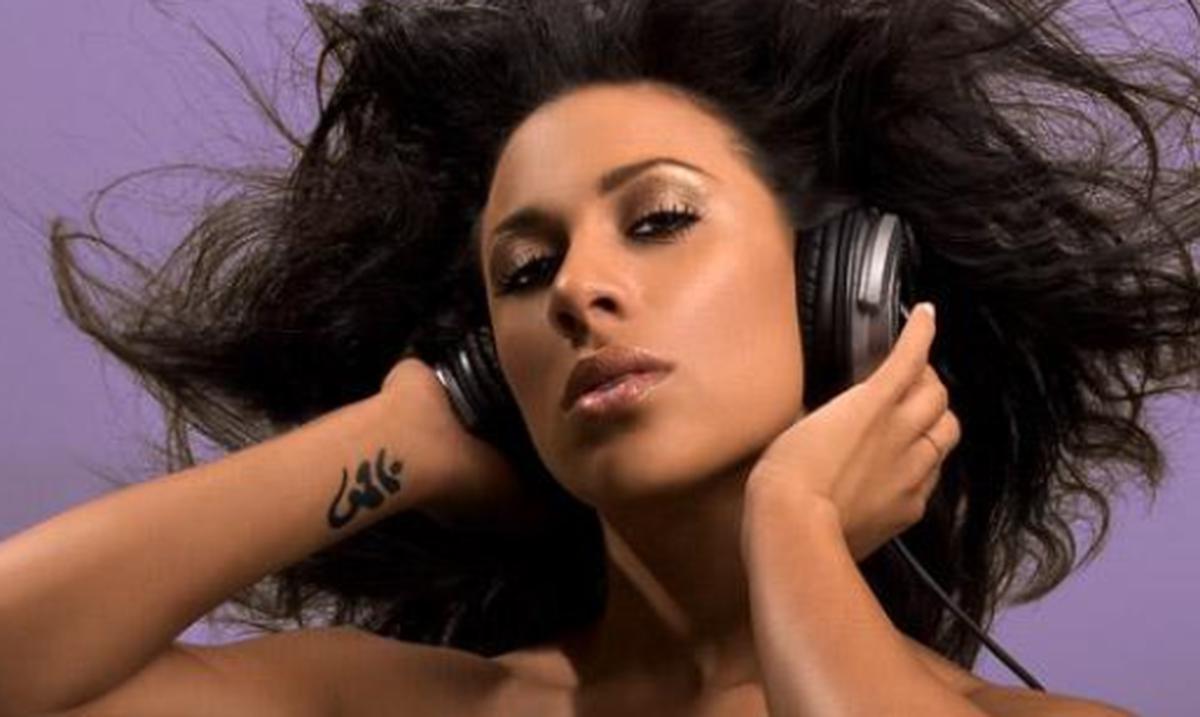 Lisa M regresa felizmente casada - Primera Hora