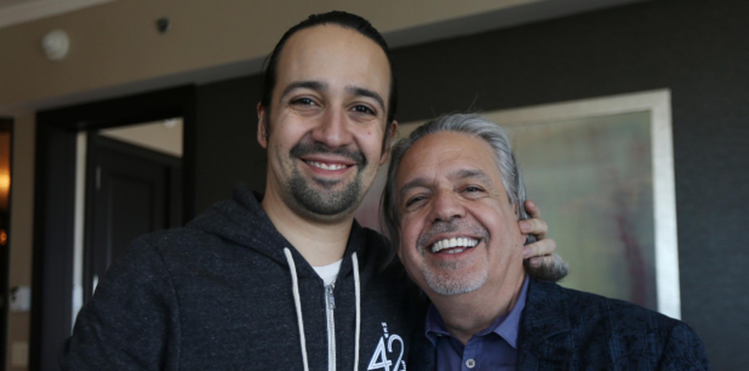 Padres de Lin-Manuel Miranda y artistas locales repartirán juguetes ...
