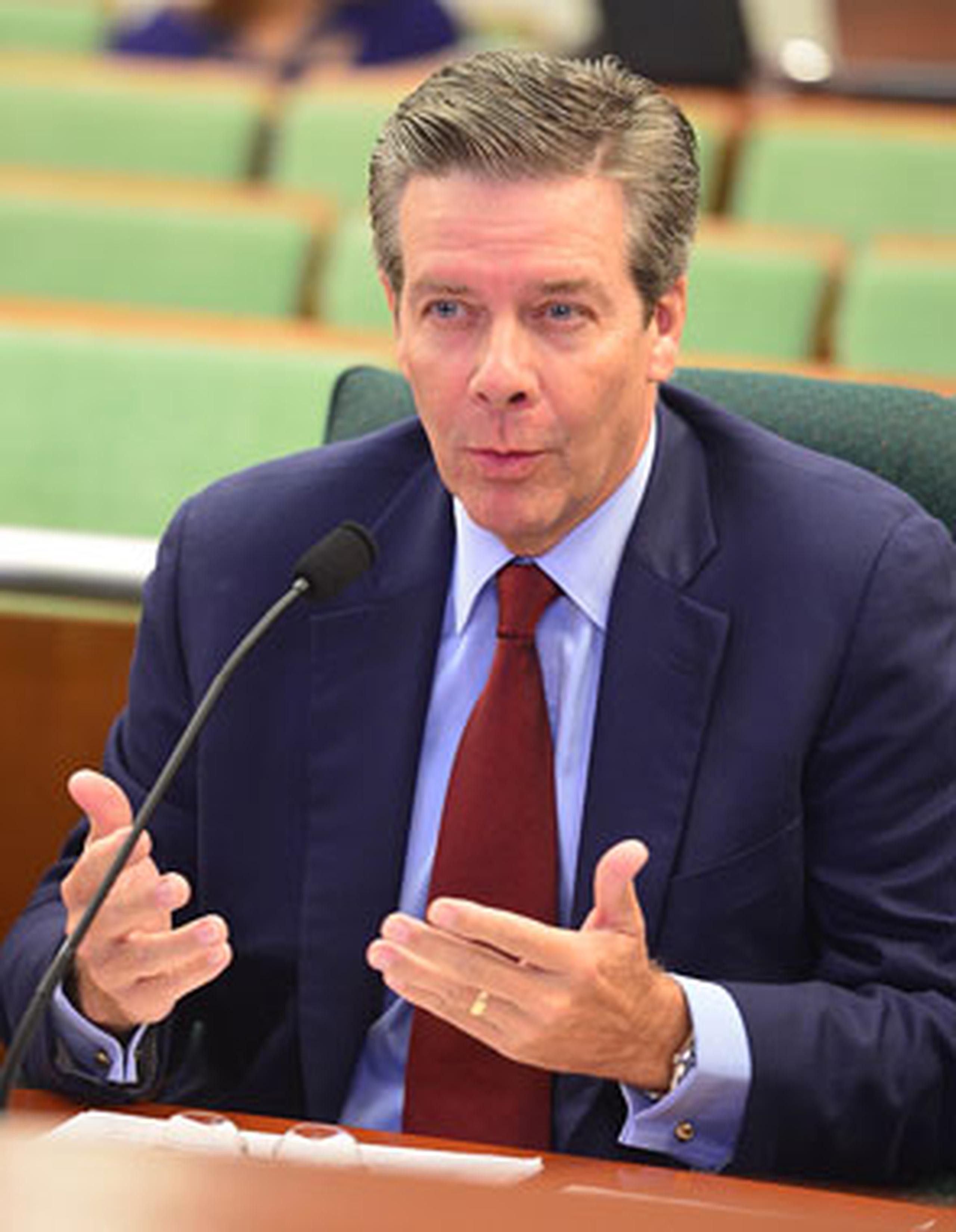 David Chafey renunció por "razones personales" - Primera Hora