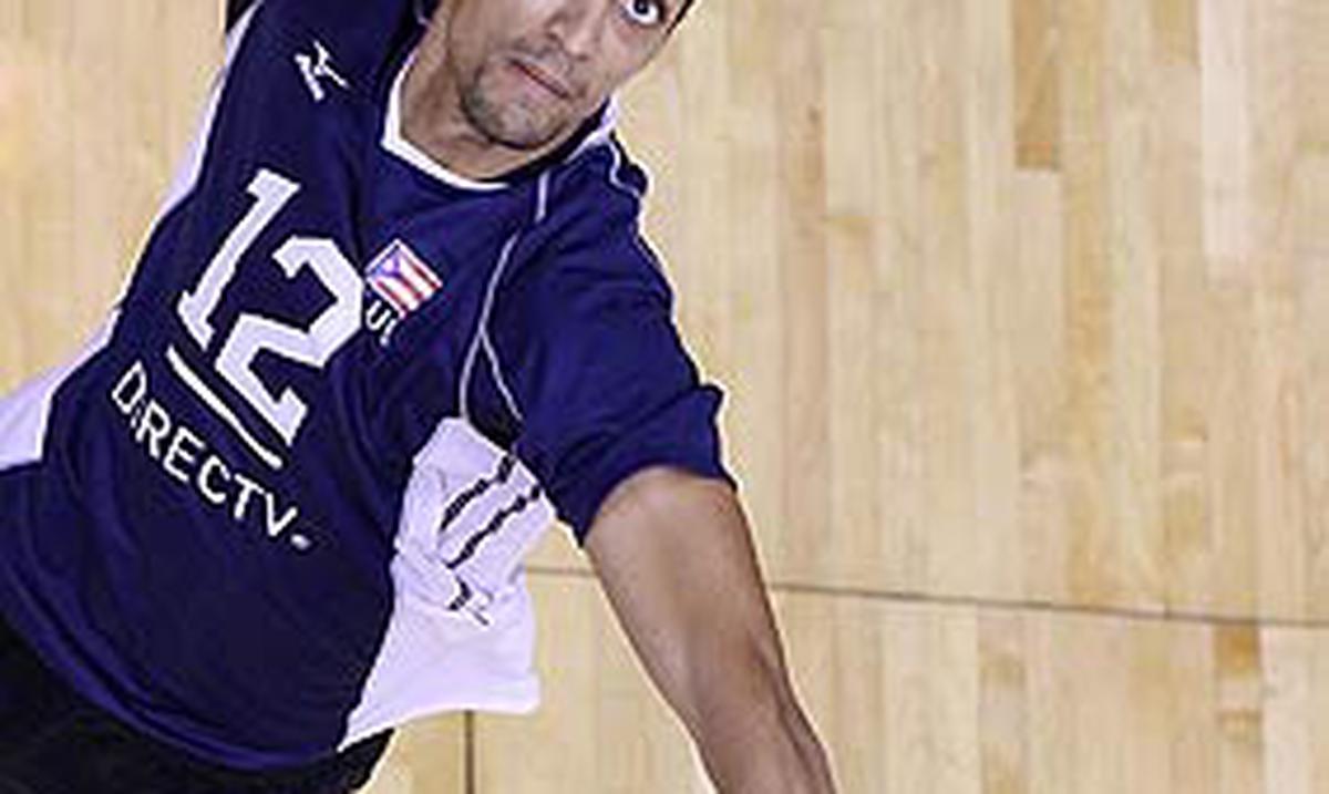 Héctor “Picky” Soto partió hacia Corea del Sur - Primera Hora