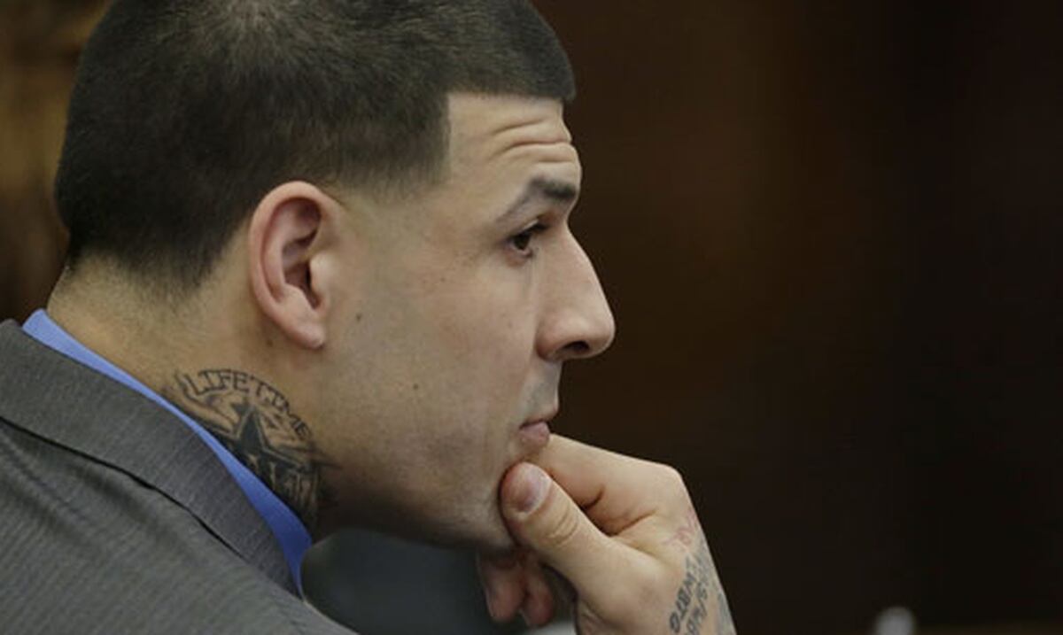 Familia quiere donar cerebro de Aarón Hernández a la ciencia - Primera Hora