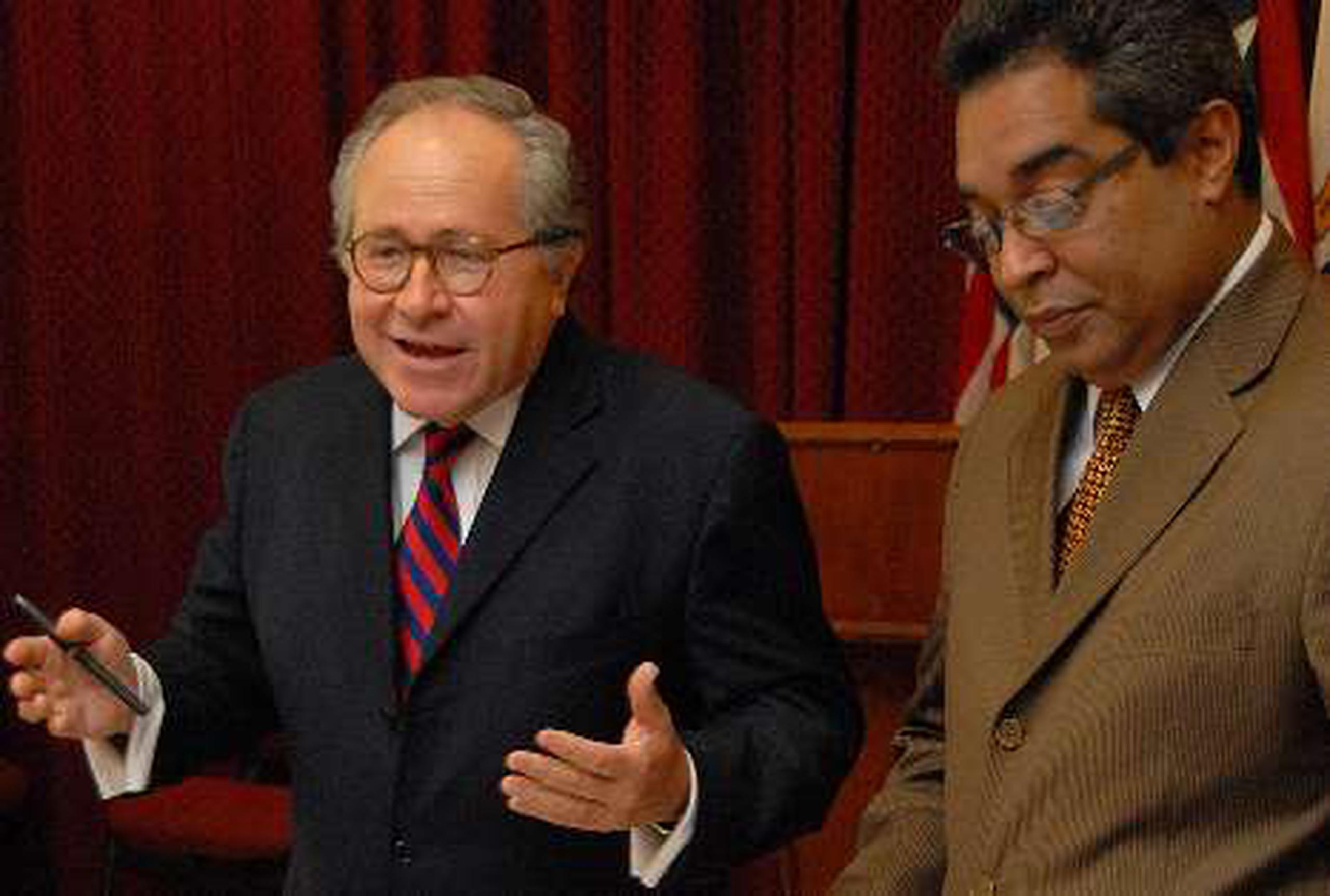 Critican a Jorge Santini - Primera Hora