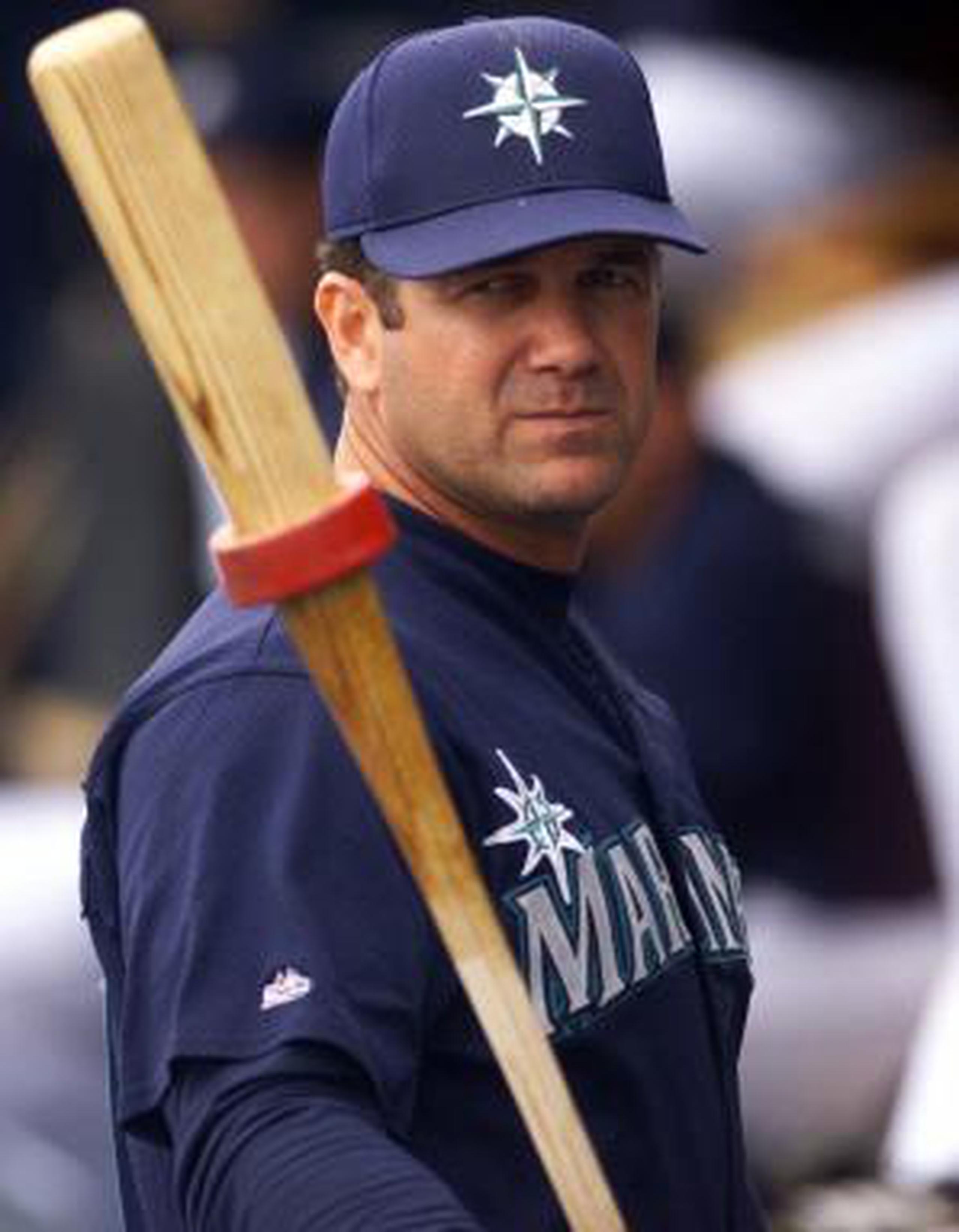 Edgar Martínez lo pensó dos veces para firmar - Primera Hora