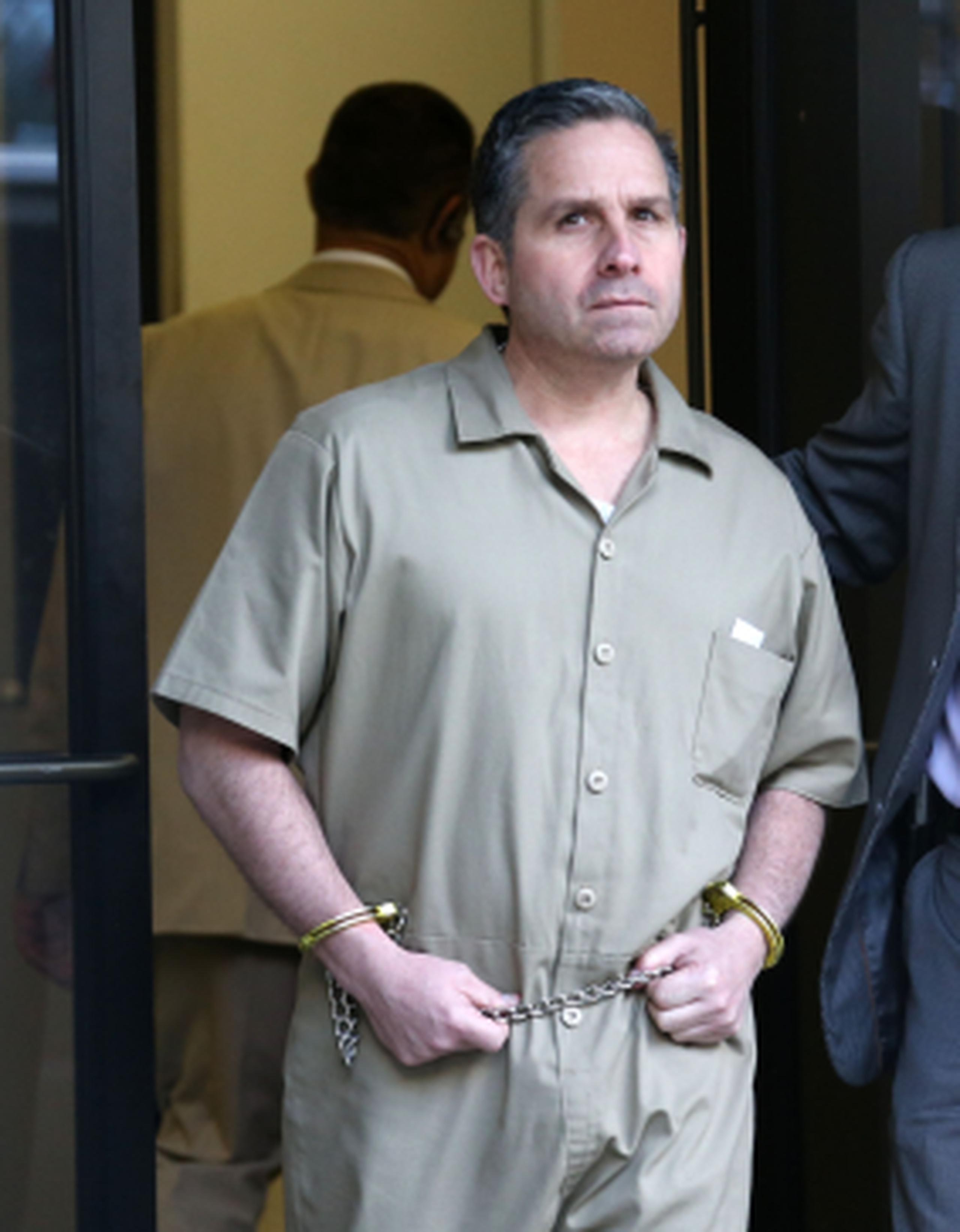 Sentencia de Jorge de Castro Font fue enmendada - Primera Hora