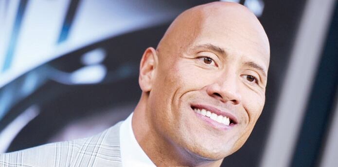 Alguien encontró un buen uso para la cabeza de The Rock - Primera Hora