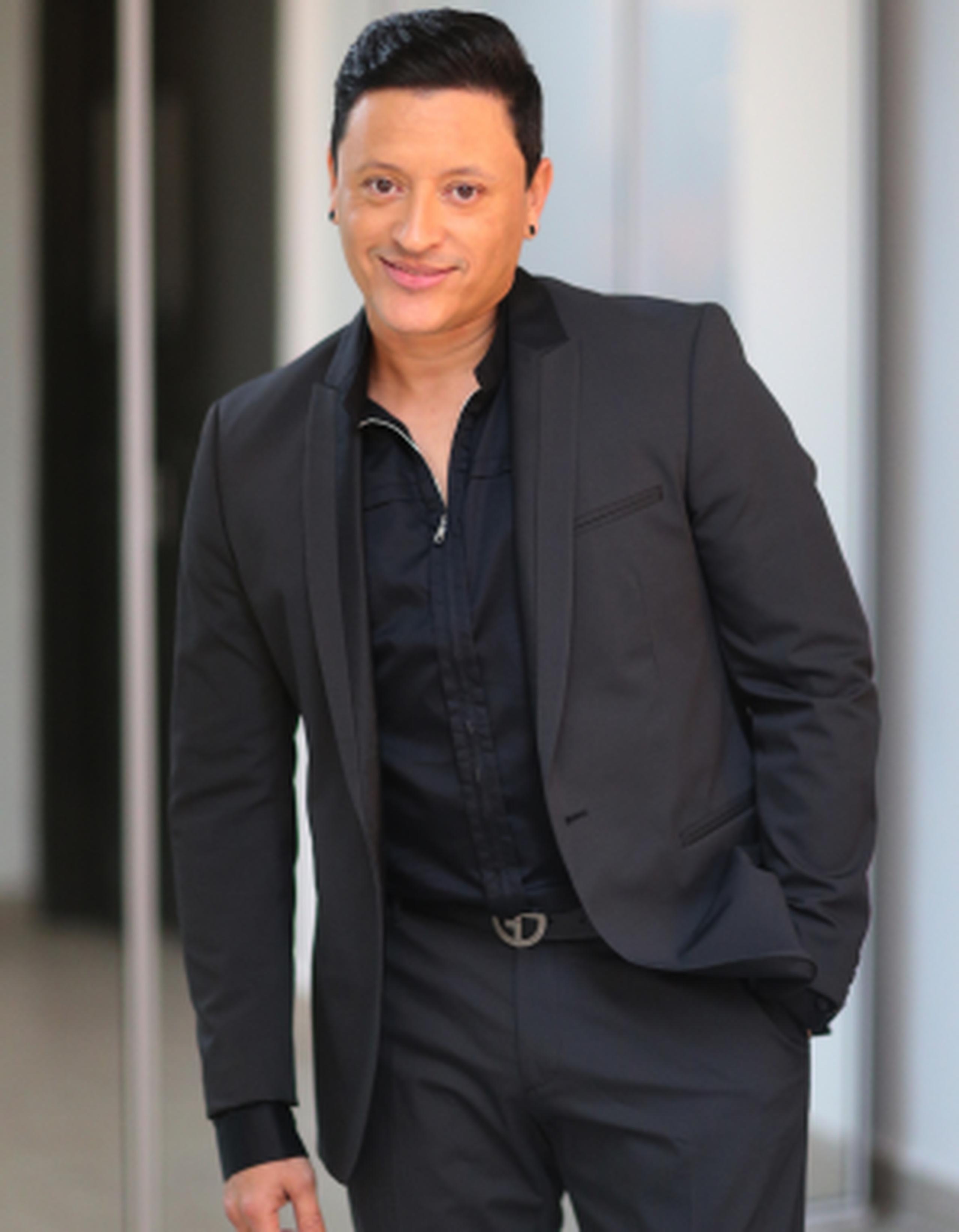 Emocionado Elvis Crespo porque está en documental extranjero - Primera Hora