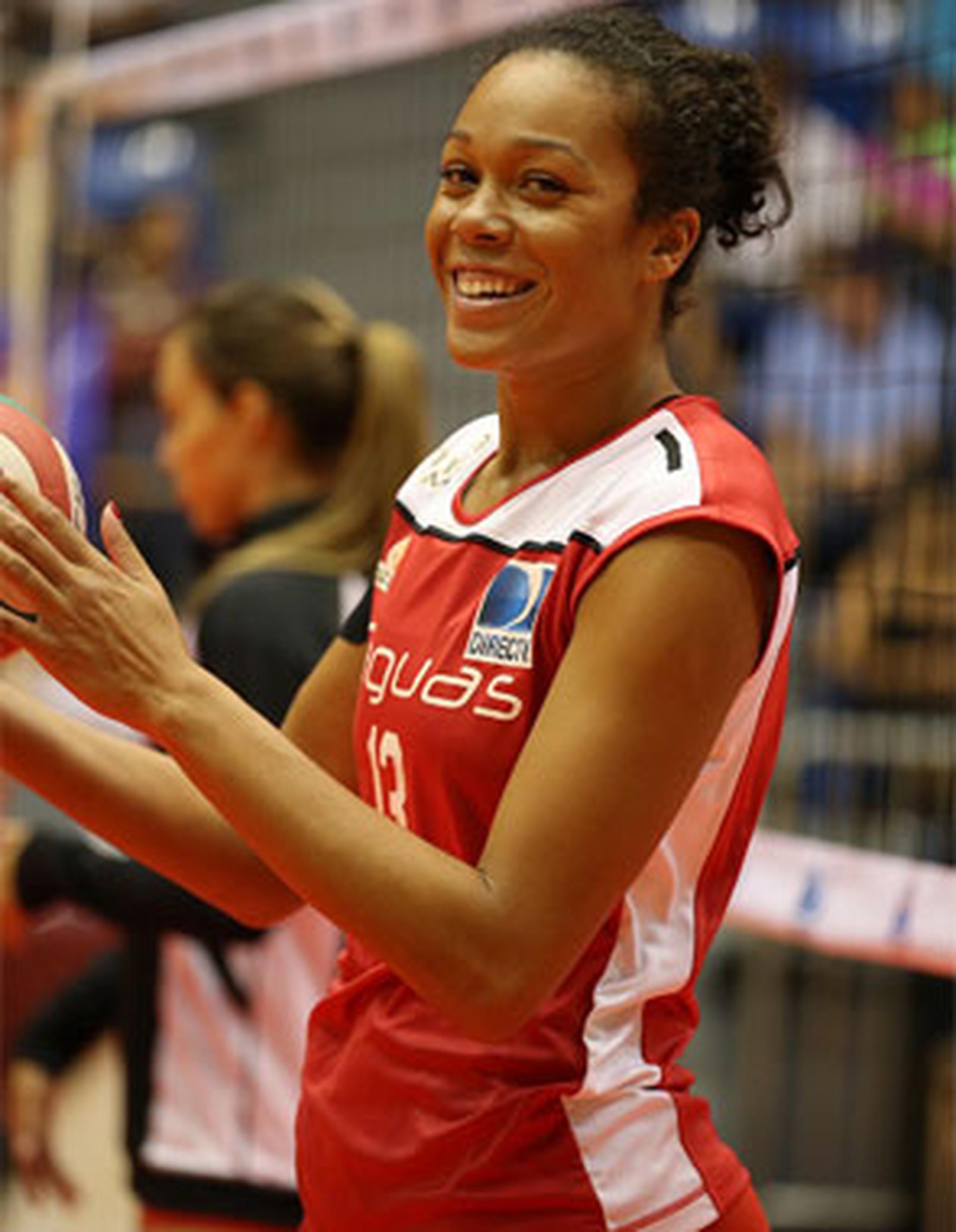 Falyn Fonoimoana continúa de líder en anotaciones de la LVSF - Primera Hora