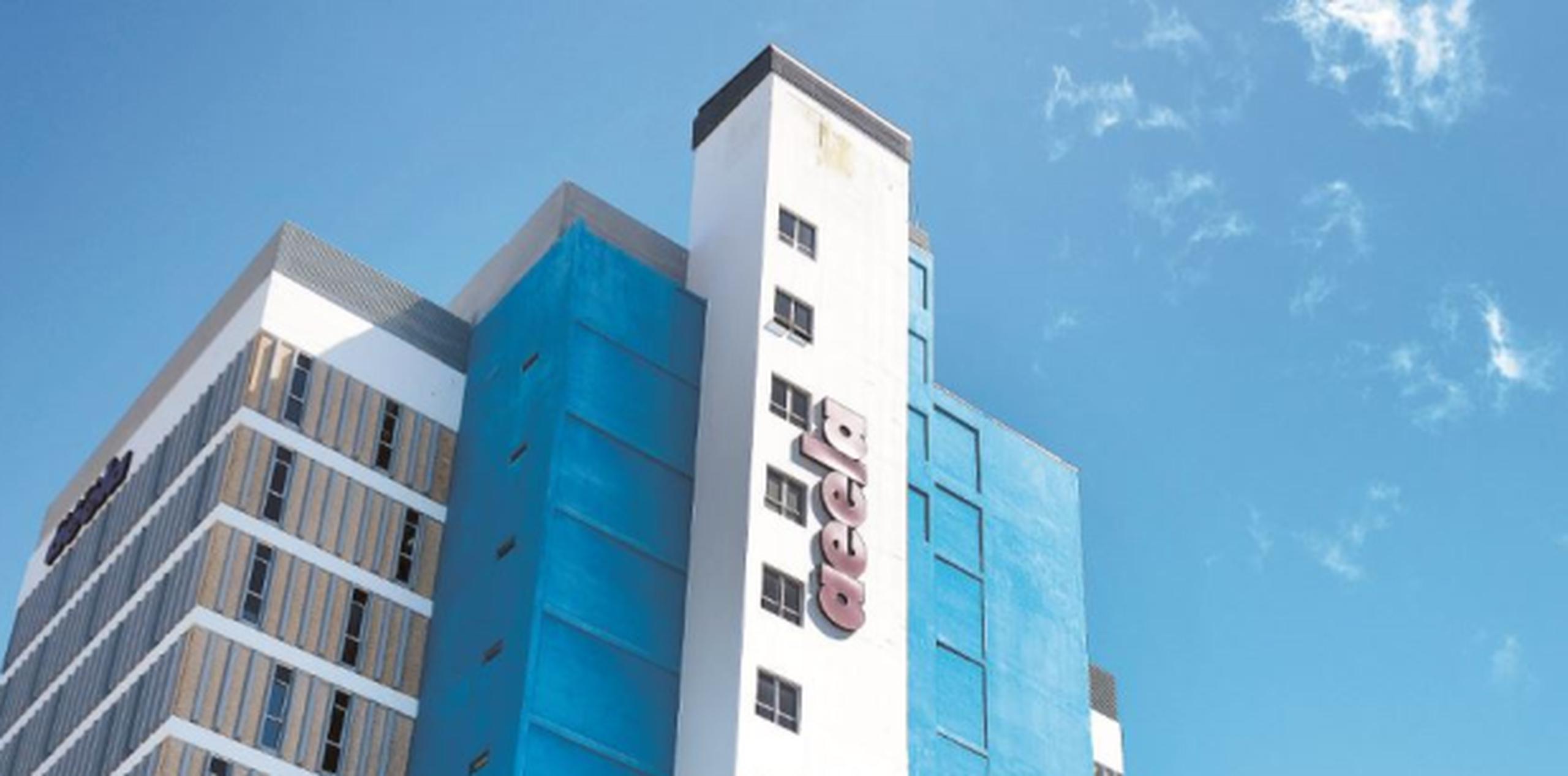 Más de 30 mil empleados públicos solicitan préstamos a AEELA tras paso ...