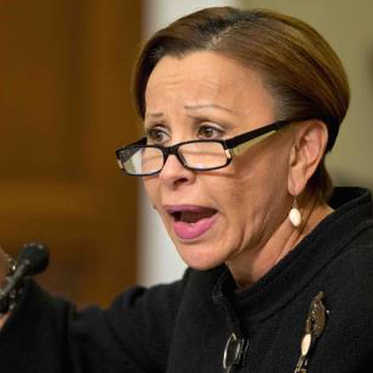 Nydia Velázquez se queda con la silla en la Cámara por Nueva York ...