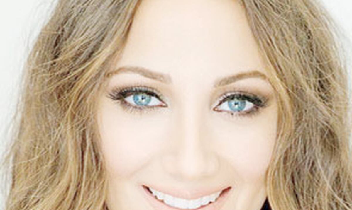 Karla Monroig regresa a las tablas - Primera Hora