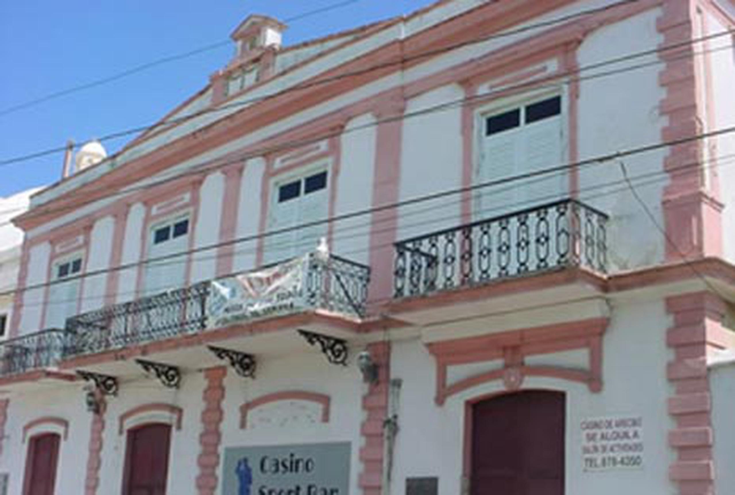 Vandalizan estructuras centenarias en Arecibo - Primera Hora