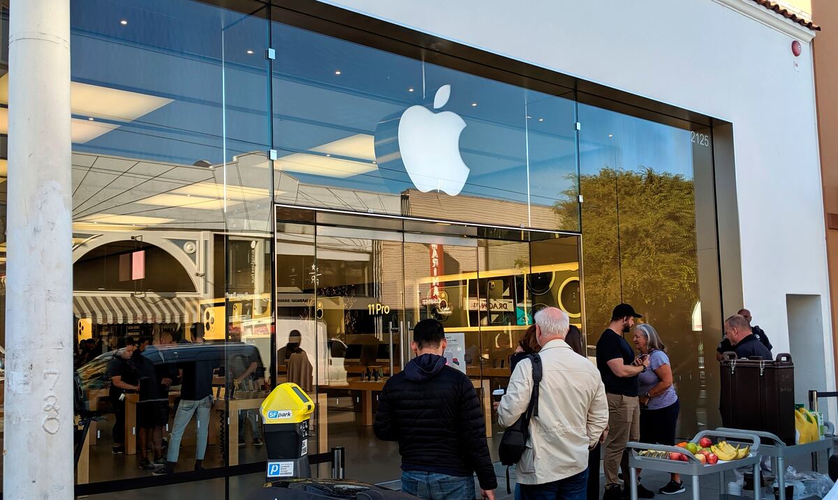 Apple reabrirá algunas de sus tiendas en EE.UU. la próxima semana ...