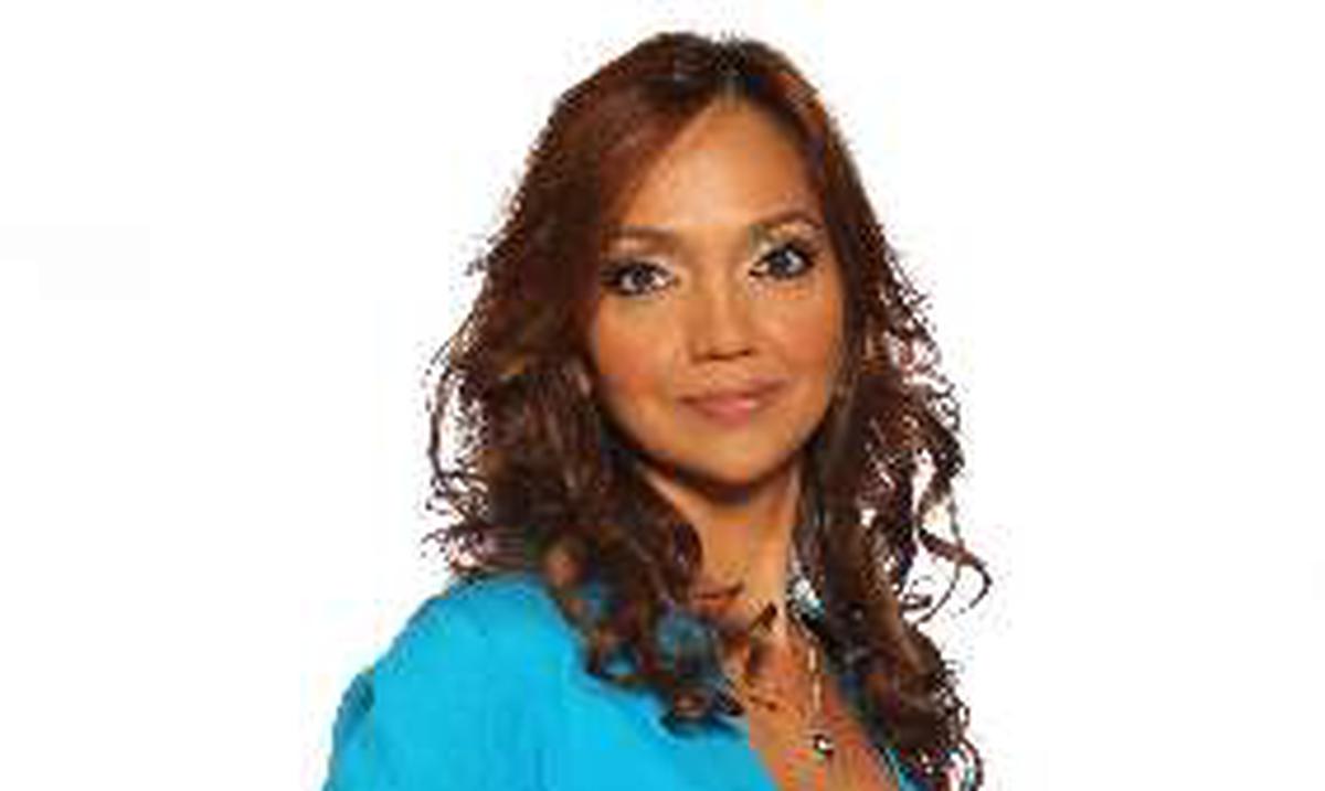 Nuria Sebazco ahora tiene vida social - Primera Hora