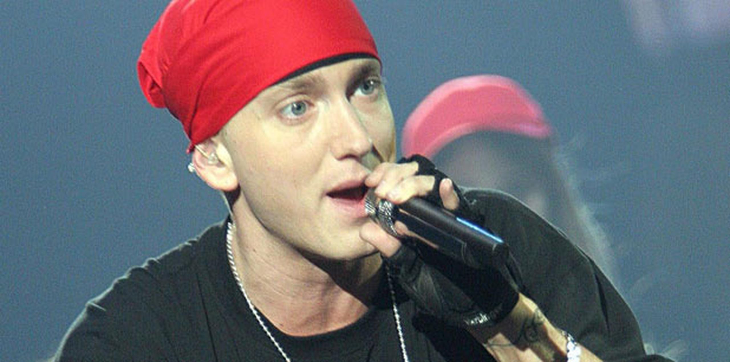 Fanático de Eminem que sufría de cáncer fallece a un día de conocerlo ...