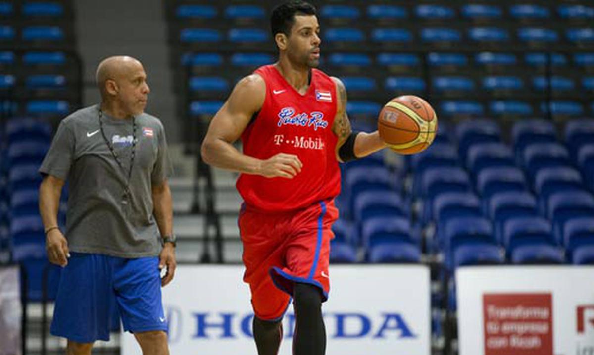 Jugadores y Carlos Calcaño hablan sobre Paco Olmos - Primera Hora