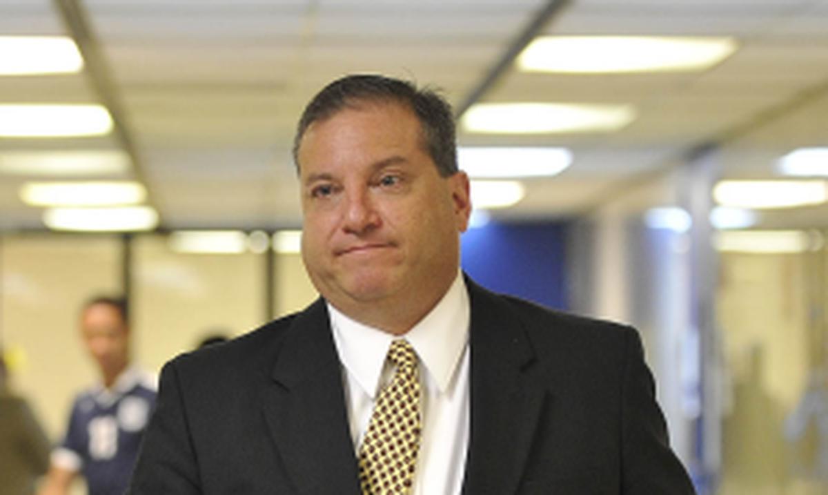 A juicio hombre que se hizo pasar por Jorge Colberg Toro - Primera Hora