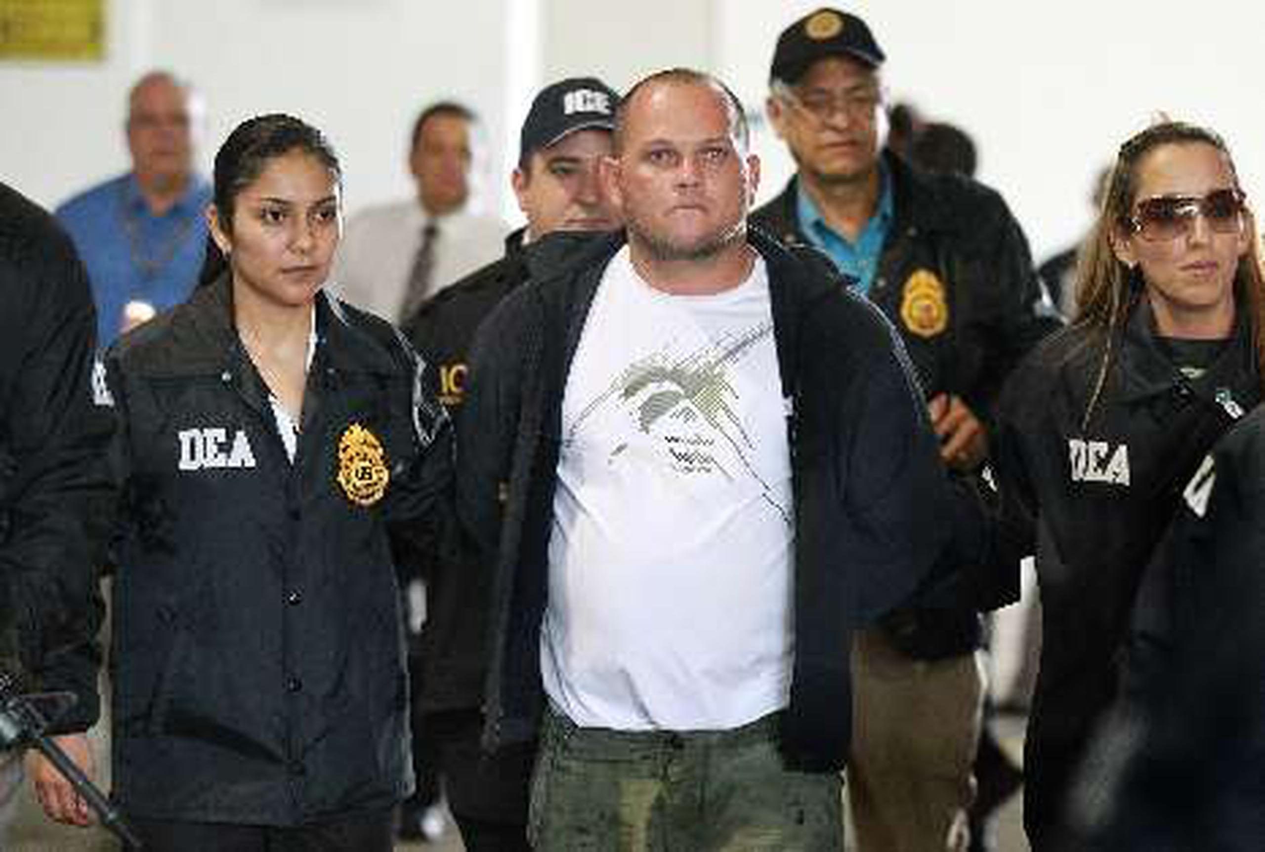 Arrestan a enemigo de “Peluche” - Primera Hora