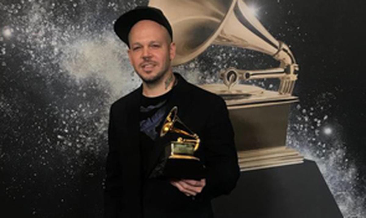 Residente se lleva el Grammy - Primera Hora