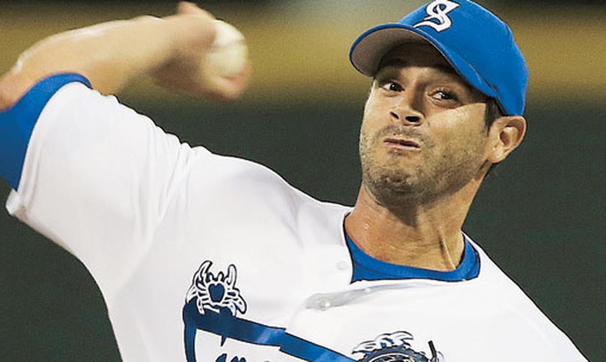 Joel Piñeiro pasa a Caguas - Primera Hora