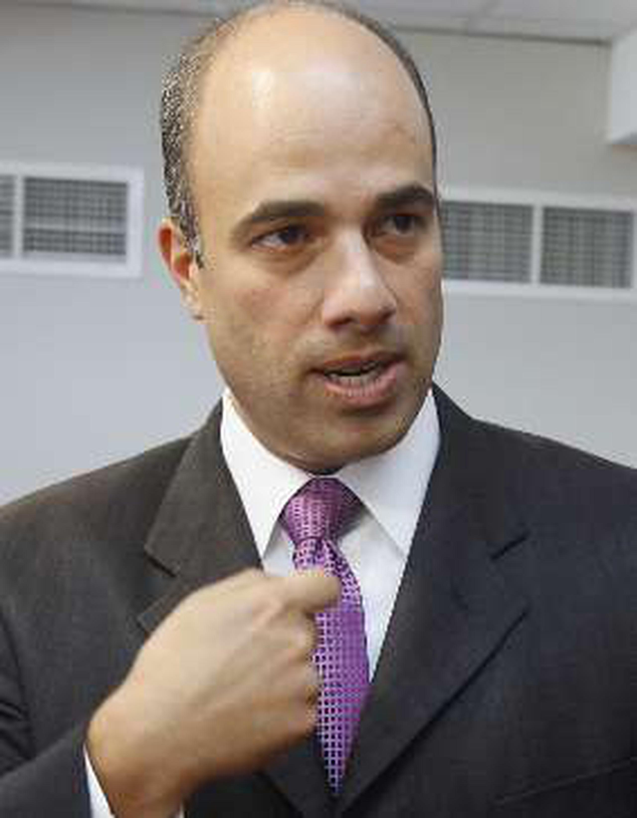 Héctor Ferrer dice que está bien - Primera Hora