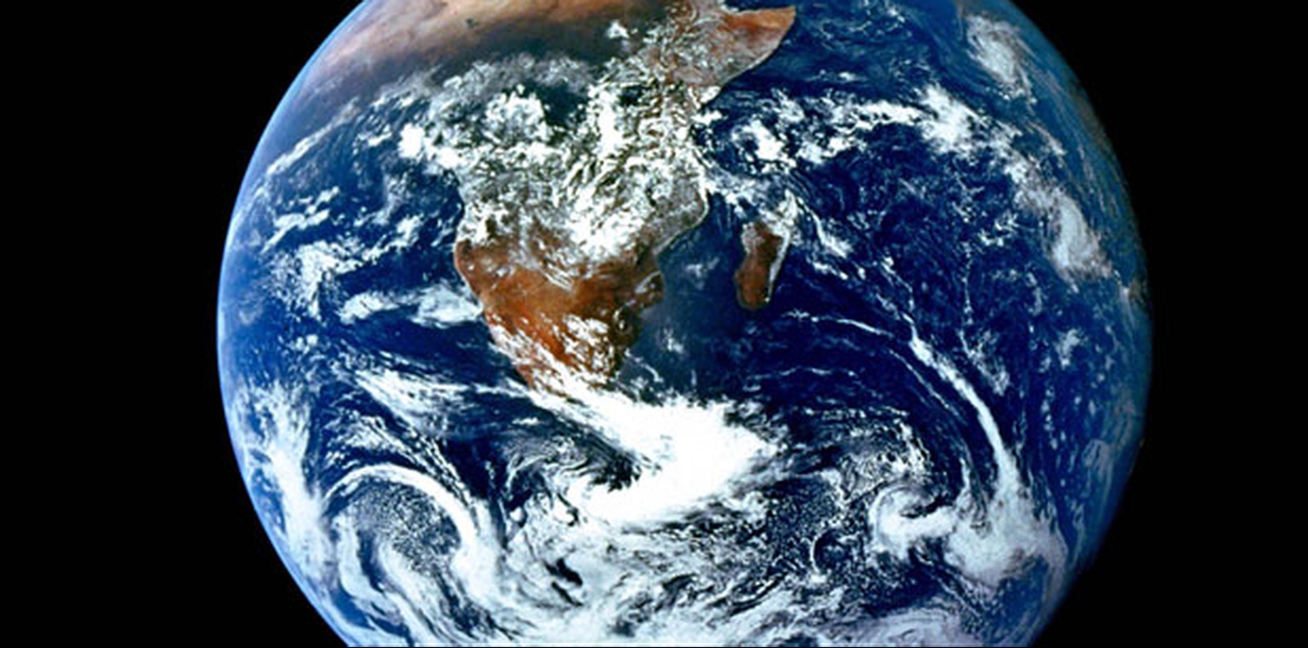 Celebra el Día del Planeta con consciencia ecológica - Opinión ...