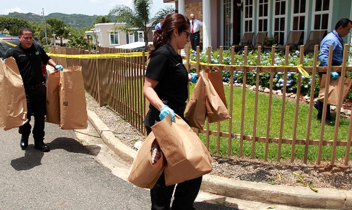 Recopilan bolsas de evidencia de la casa de Wilmarie-VÍDEO - Primera Hora