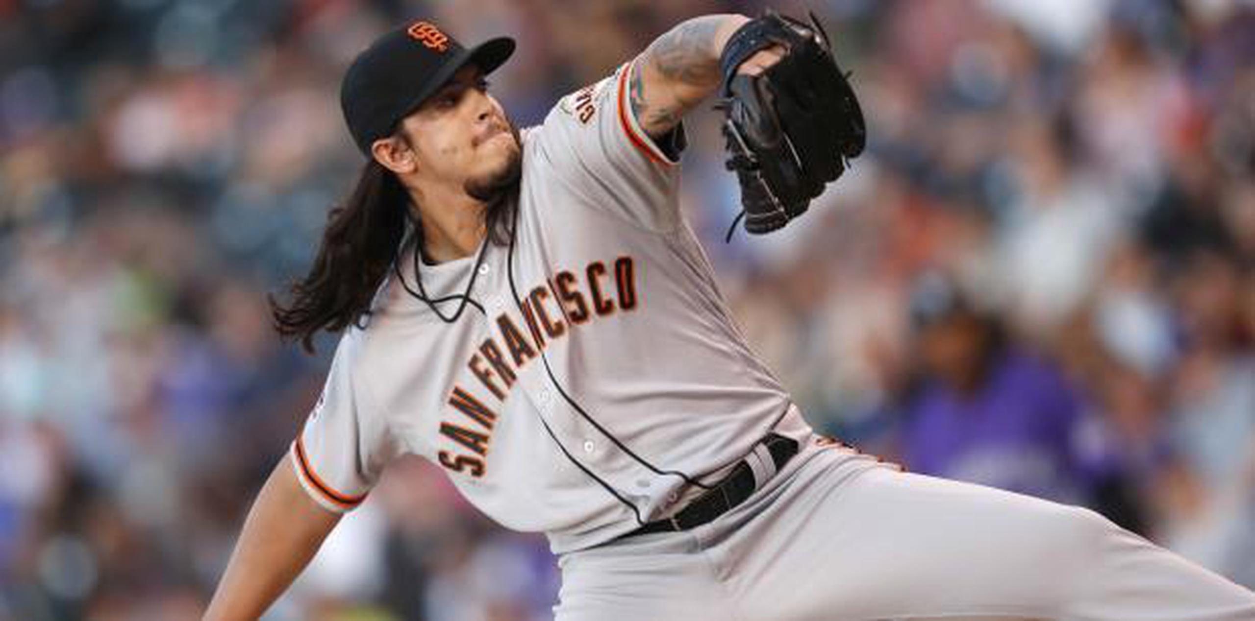 Lleno de eventos el debut de Dereck Rodríguez - Primera Hora