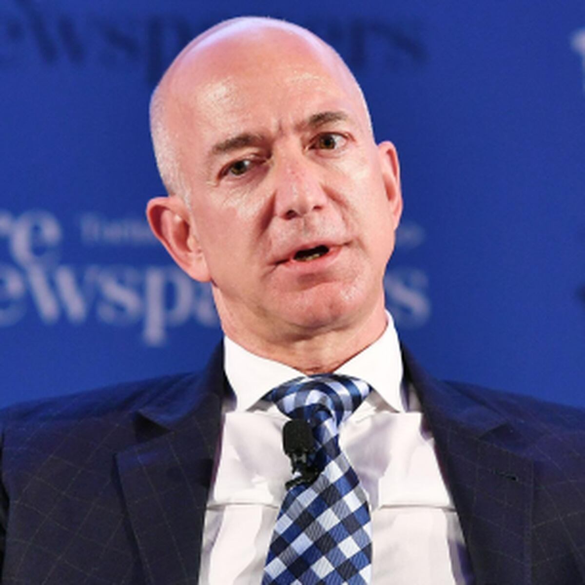 El fundador de Amazon es la persona más rica del mundo - Primera Hora