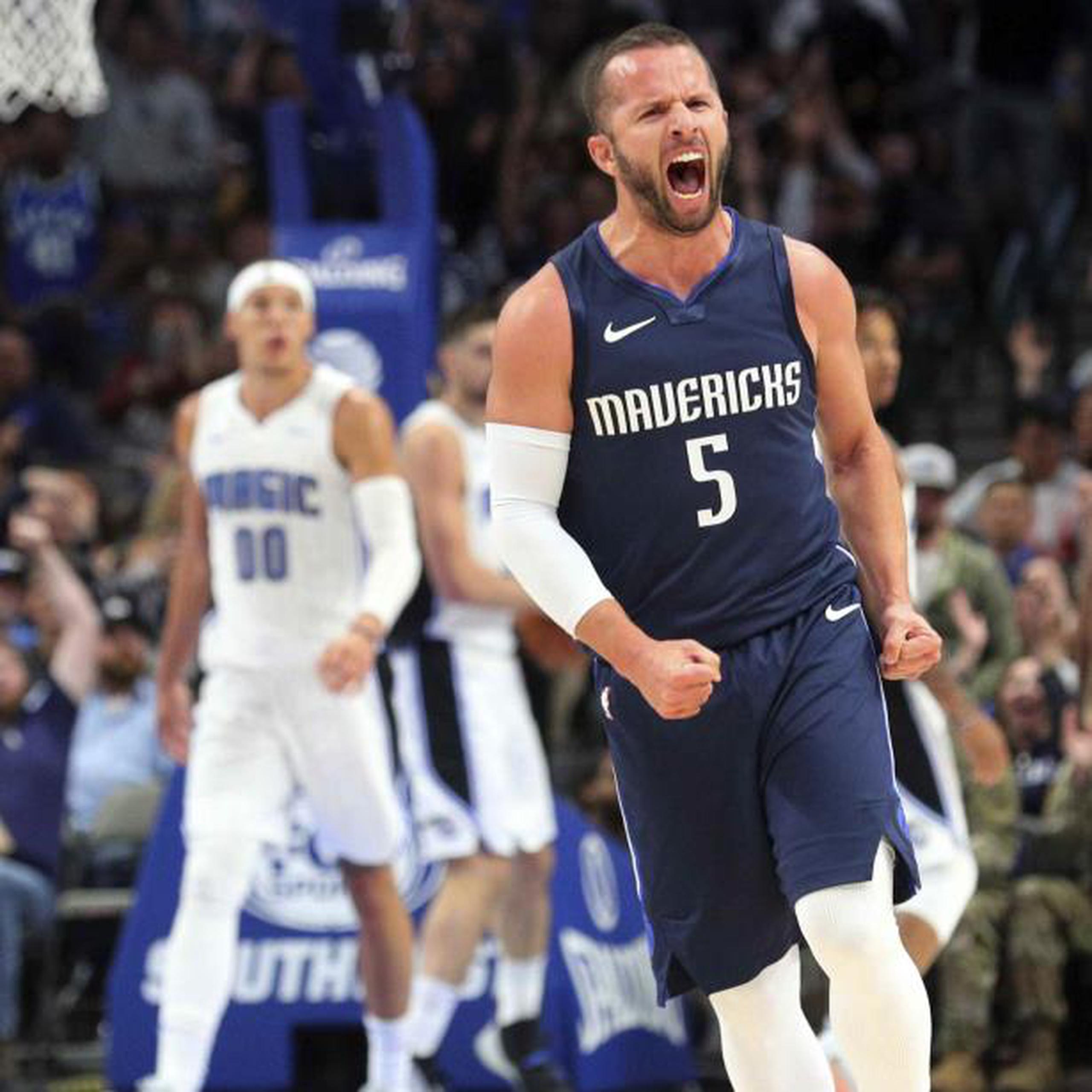 Finalmente dejan jugar a Barea y mete 11 puntos - Primera Hora