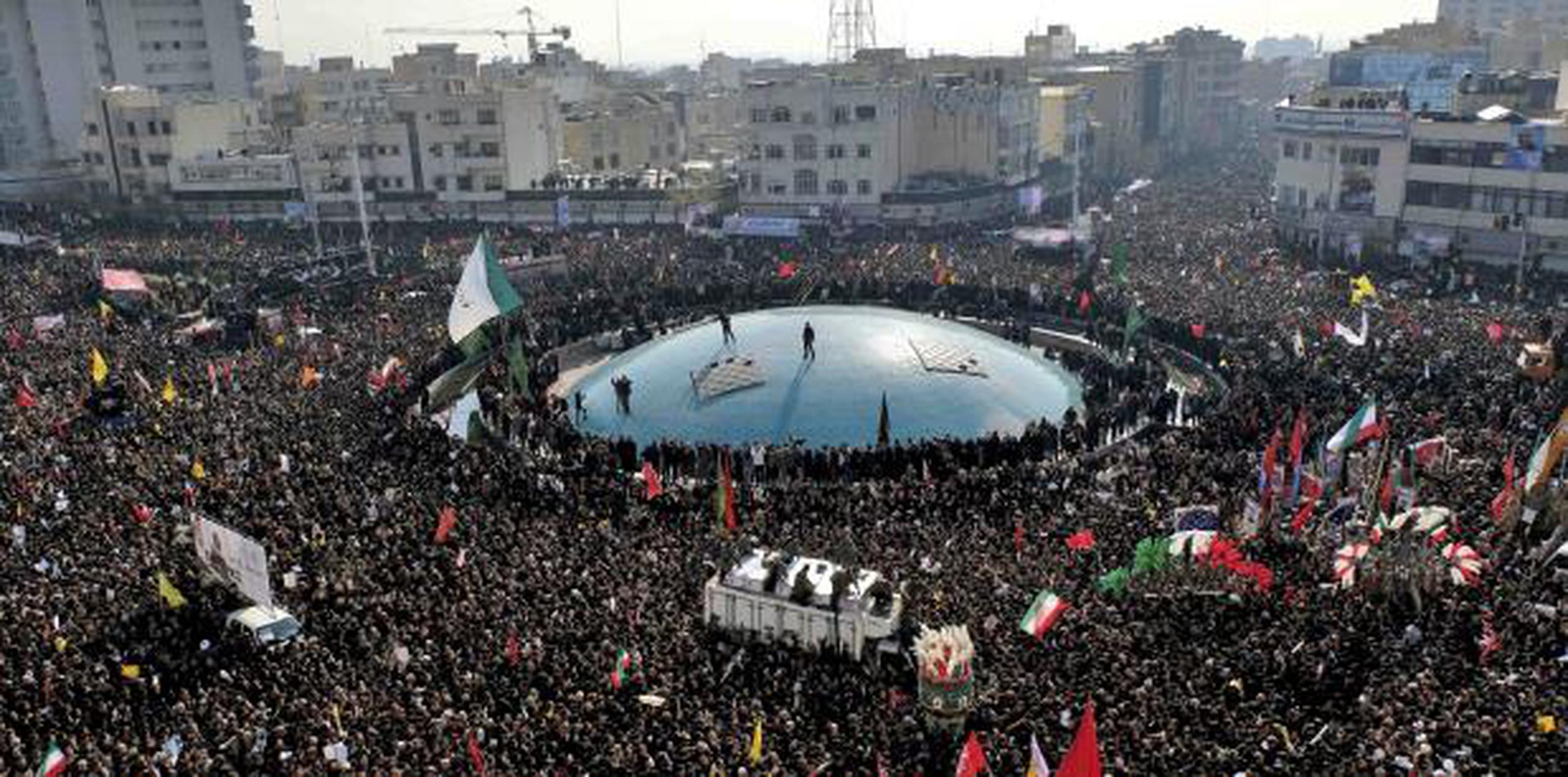 Estampida En El Funeral De Soleimani Deja Más De 50 Muertos Primera Hora