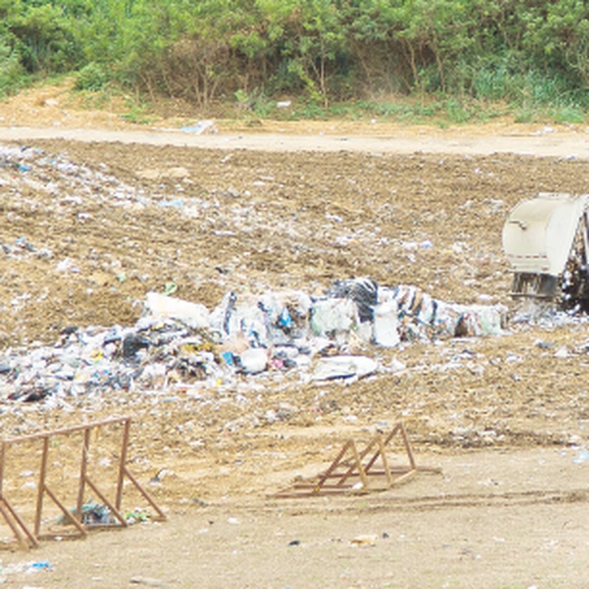 Contra los vertederos en Toa Baja - Primera Hora